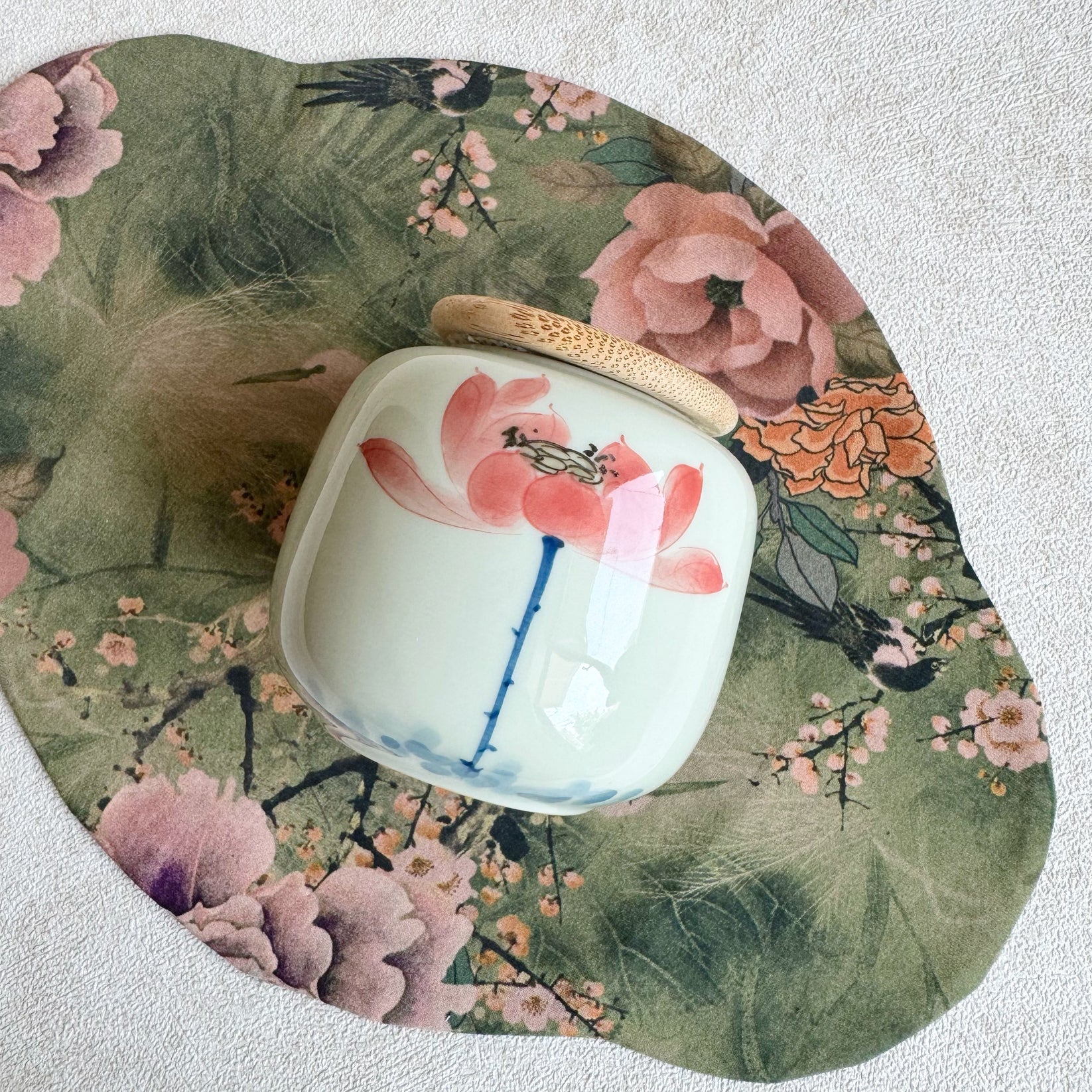 HAND-PAINTED LOTUS-DESIGN JAR – PureForms Ceramics
